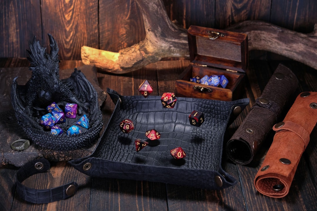Dragon Skin Leather Dice Tray: Collapsible DND Rolling Tray - Etsy