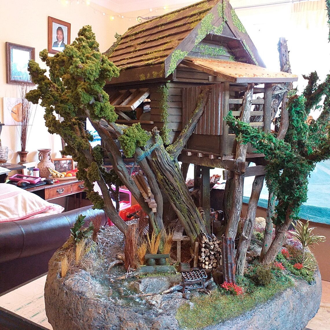 Tree House Work Shop Diorama 1/24 scale | Etsy