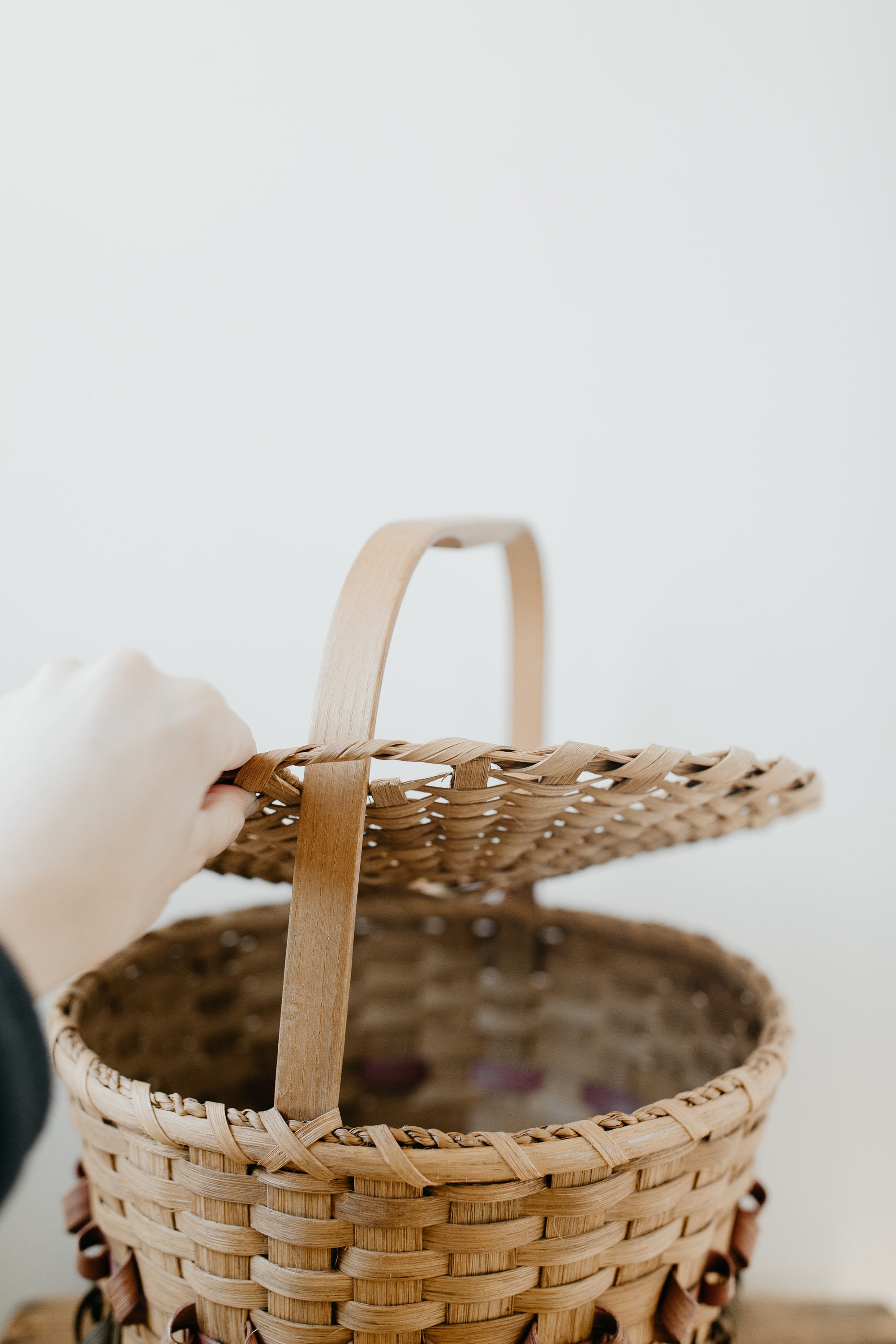 Round Basket With Lid, Handle Summer Picnic Basket Flower Picking ...