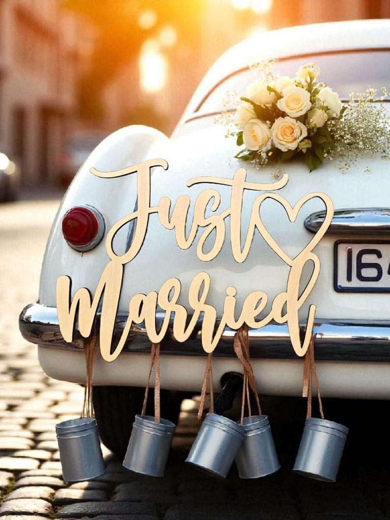 Just Married Wooden Sign | Getaway Car Sign | Wedding Reception ...
