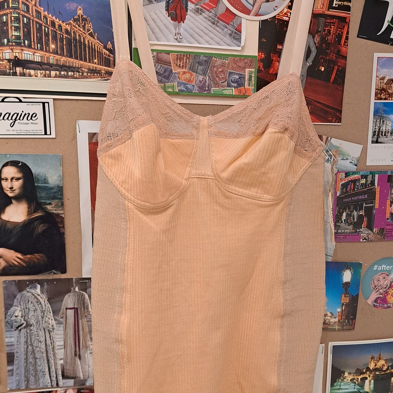 Louis Girdles - Etsy Canada