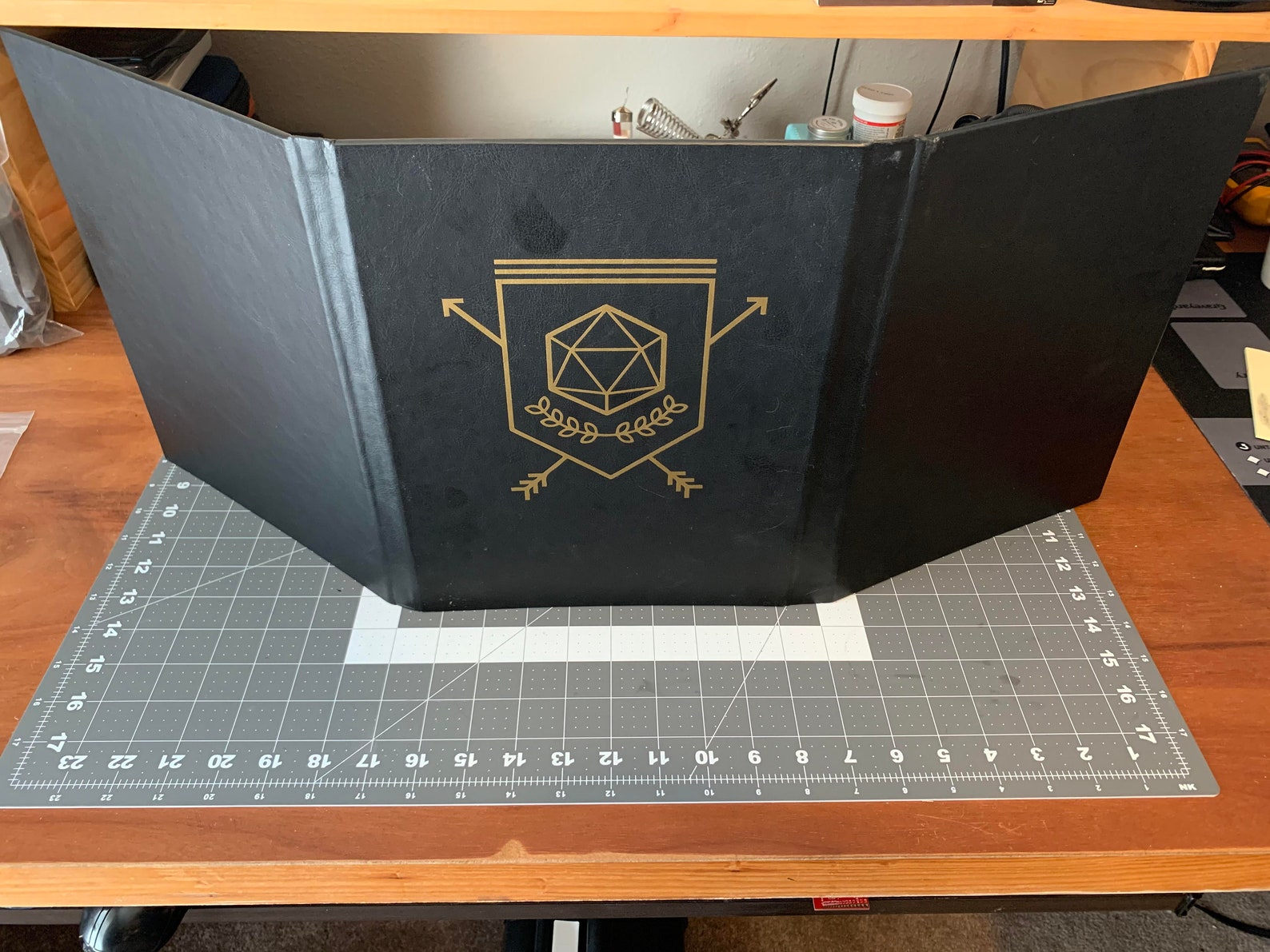 Custom Leatherette Tri-fold DM/GM Screen - Etsy