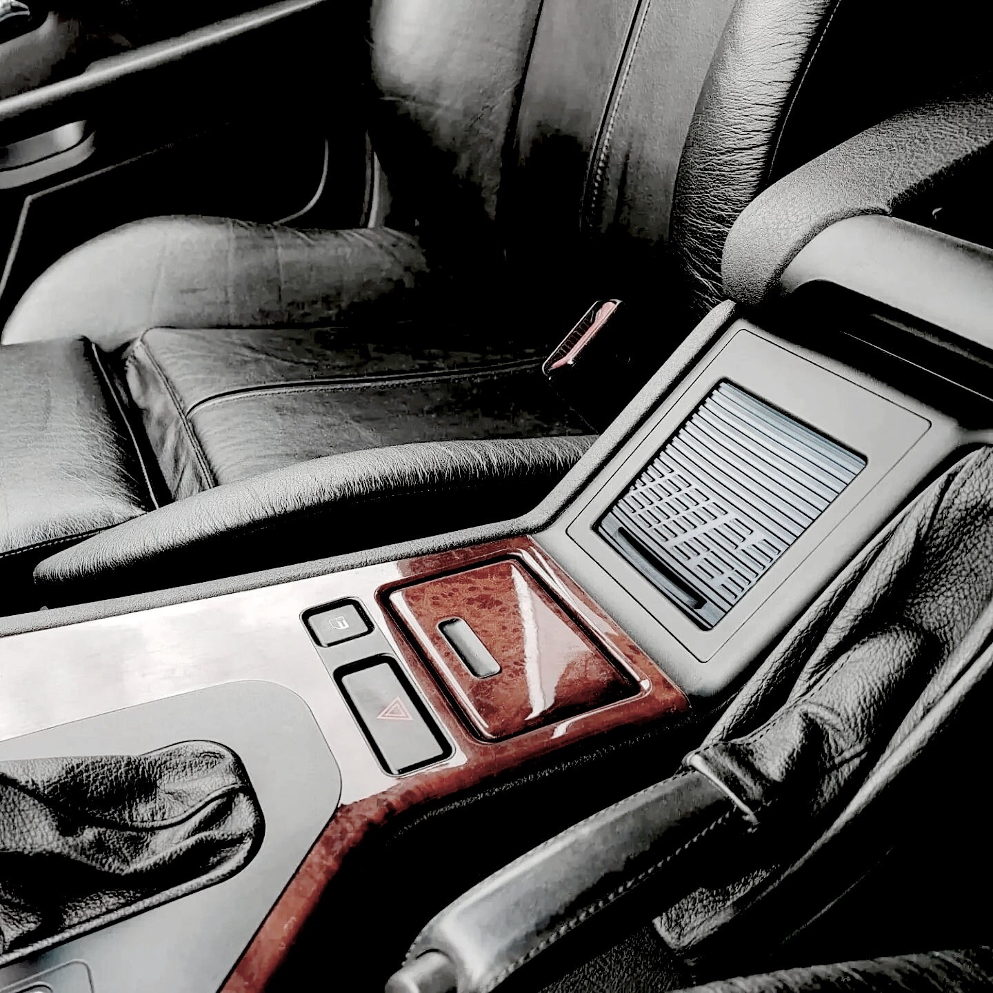 BMW Serie 5 E39 Console centrale M Logo Copertura scorrevole Tenda ...