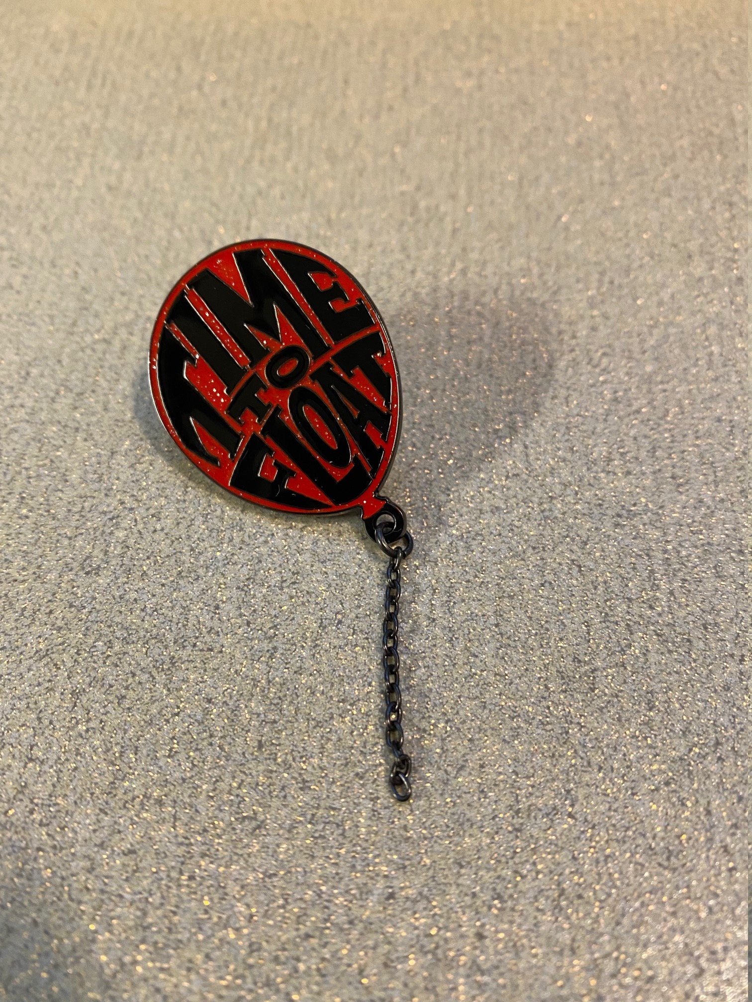 Loungefly Pins IT - Etsy