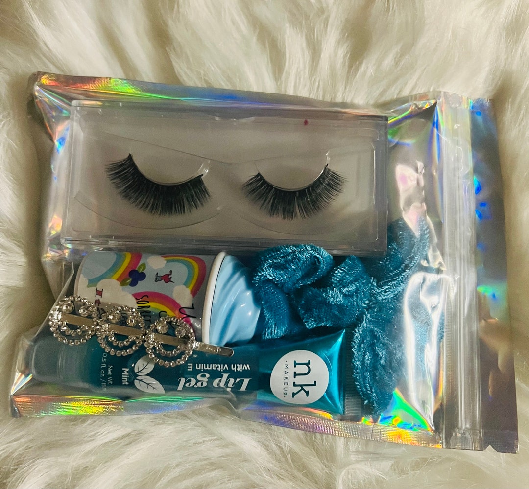 Sweet Blue Eyelash Pack - Etsy