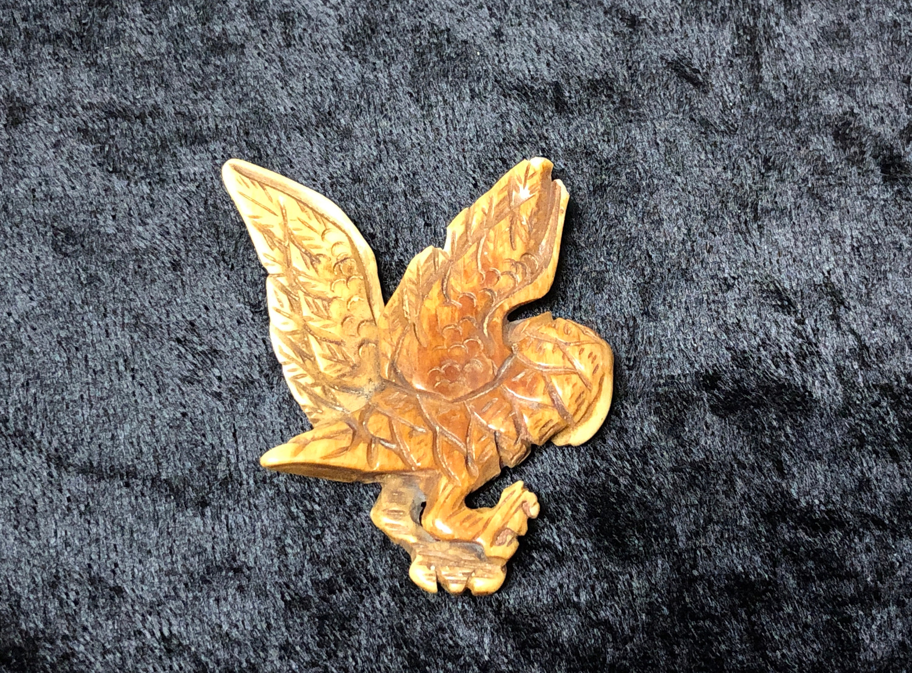 Native American Totem. Hand Carved Ox Bone Flying Hunting Owl Totem ...