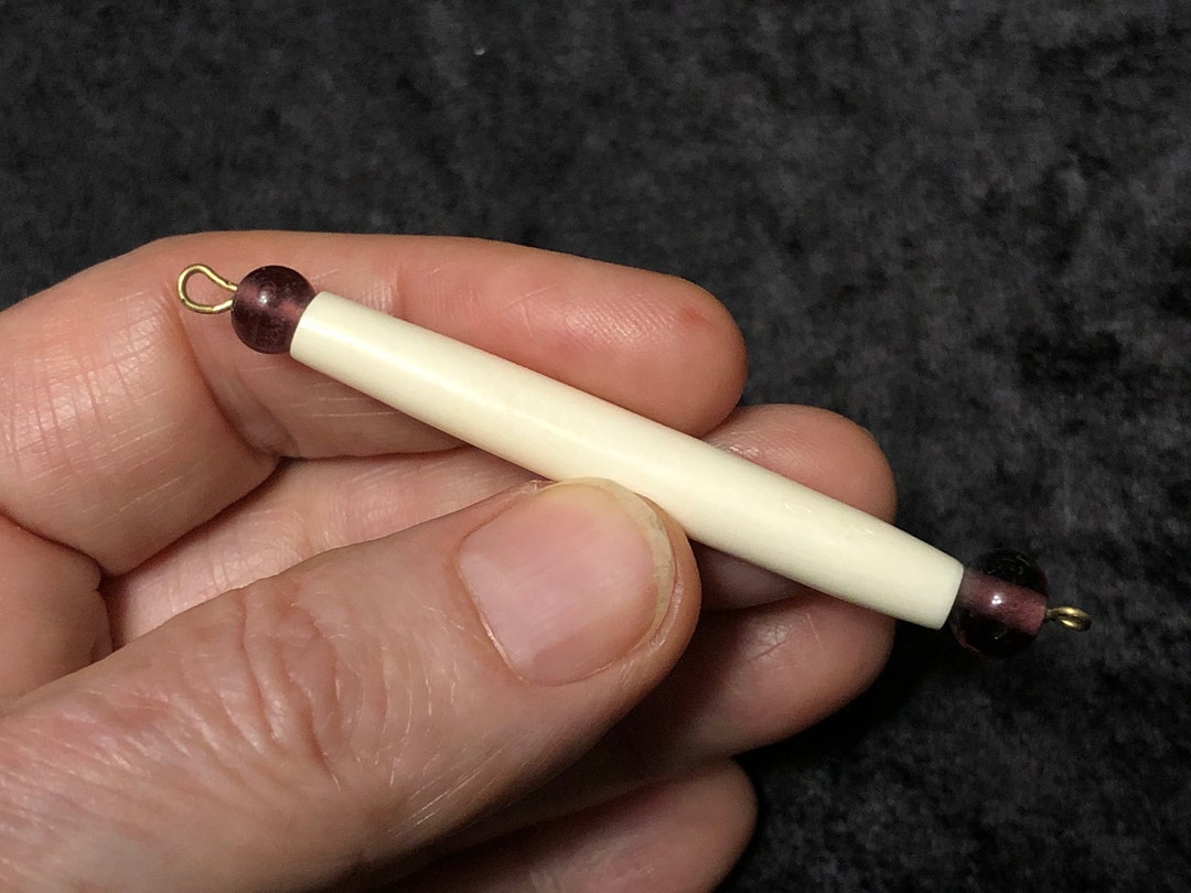 2 Inch Cattle Bone Connector With 6mm Glass Beads at Each End of a Head ...