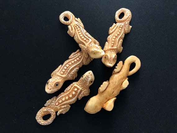 Friendly Lizard Totem Large Hand Carved Pendant Medium | Etsy