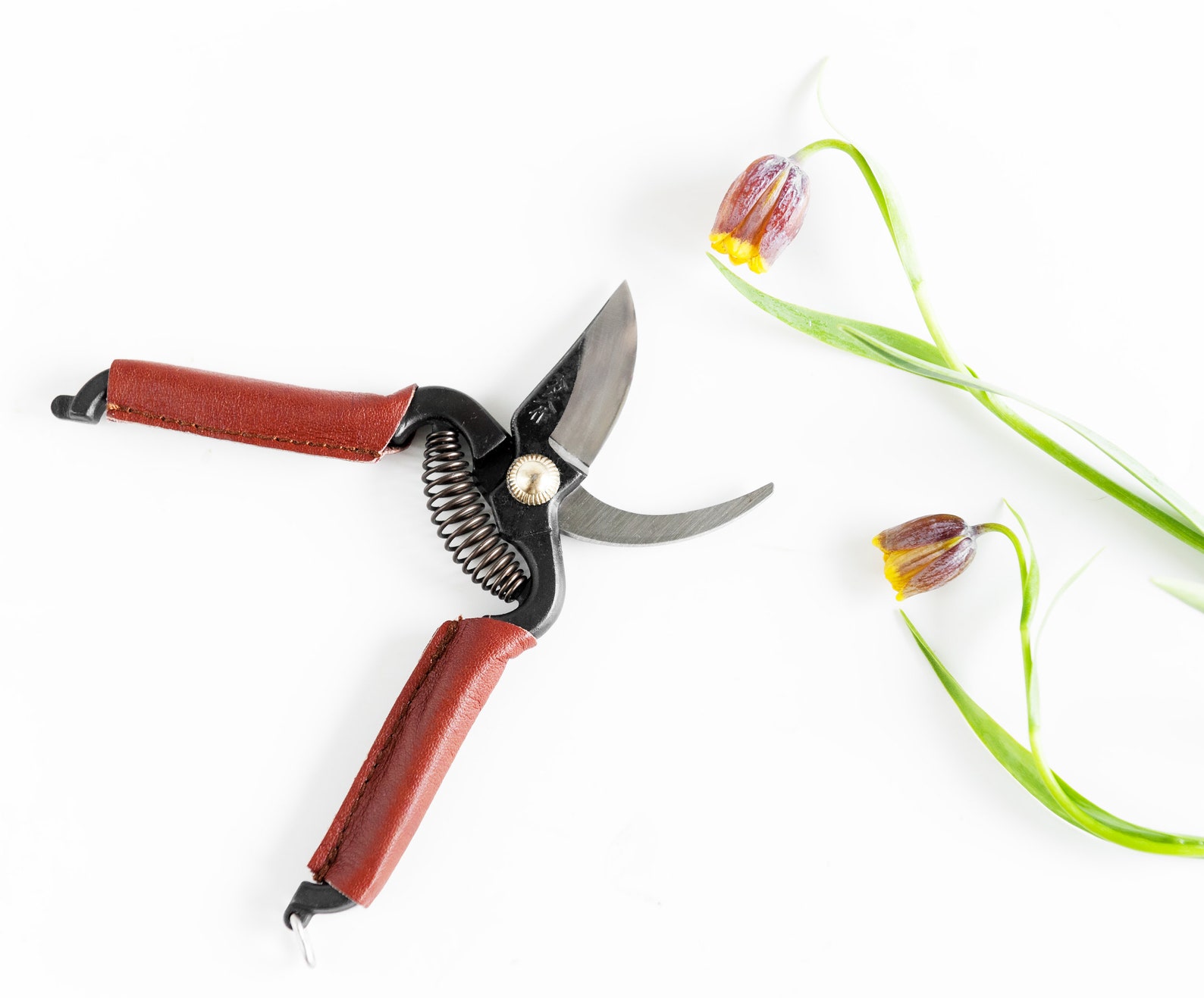 Mini Sekateur 5,6 Inches, Pocket Size Secateurs by Toyama Hamono, Mini ...