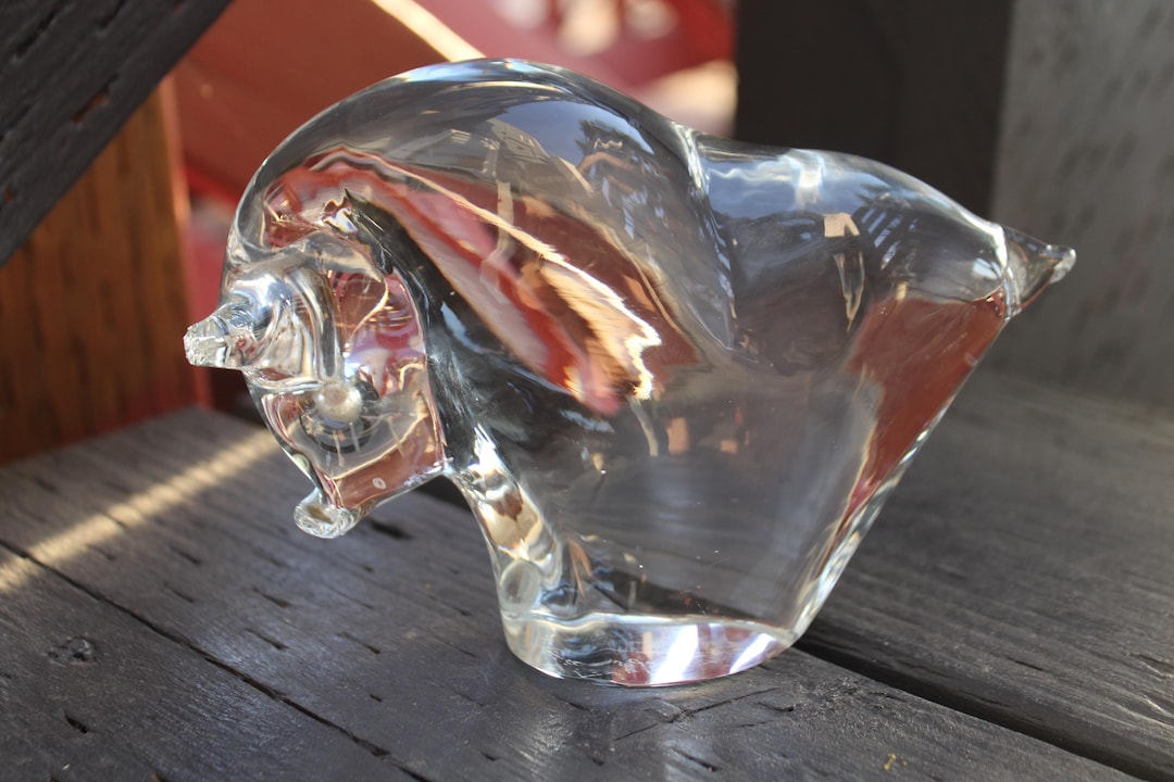 Vintage Crystal Bull, Bull Figurine, Glass Paper Weight - Etsy
