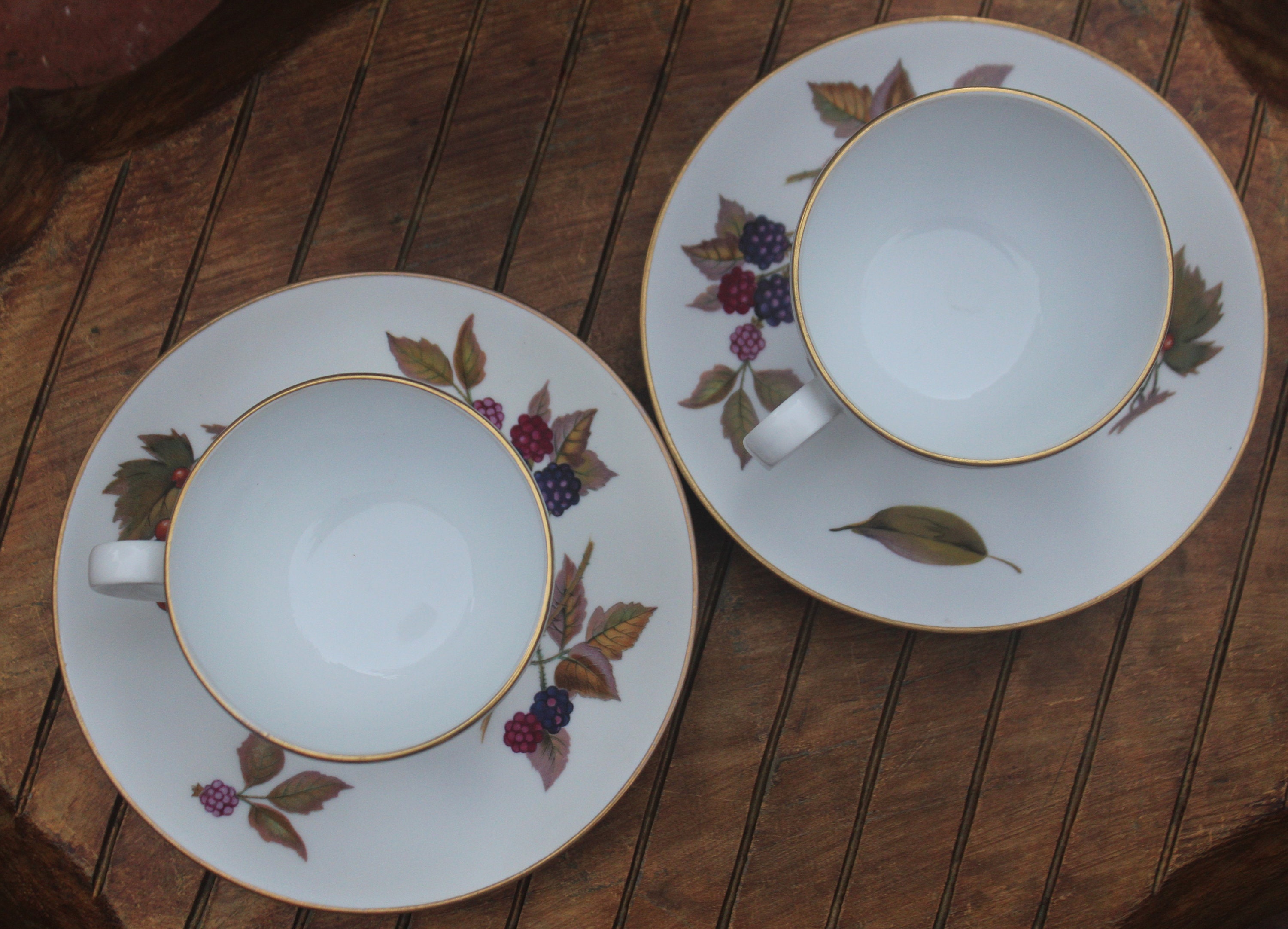 Vintage,set of 2, Royal Worcester, Evesham Tea Cups, Cups and Saucers ...