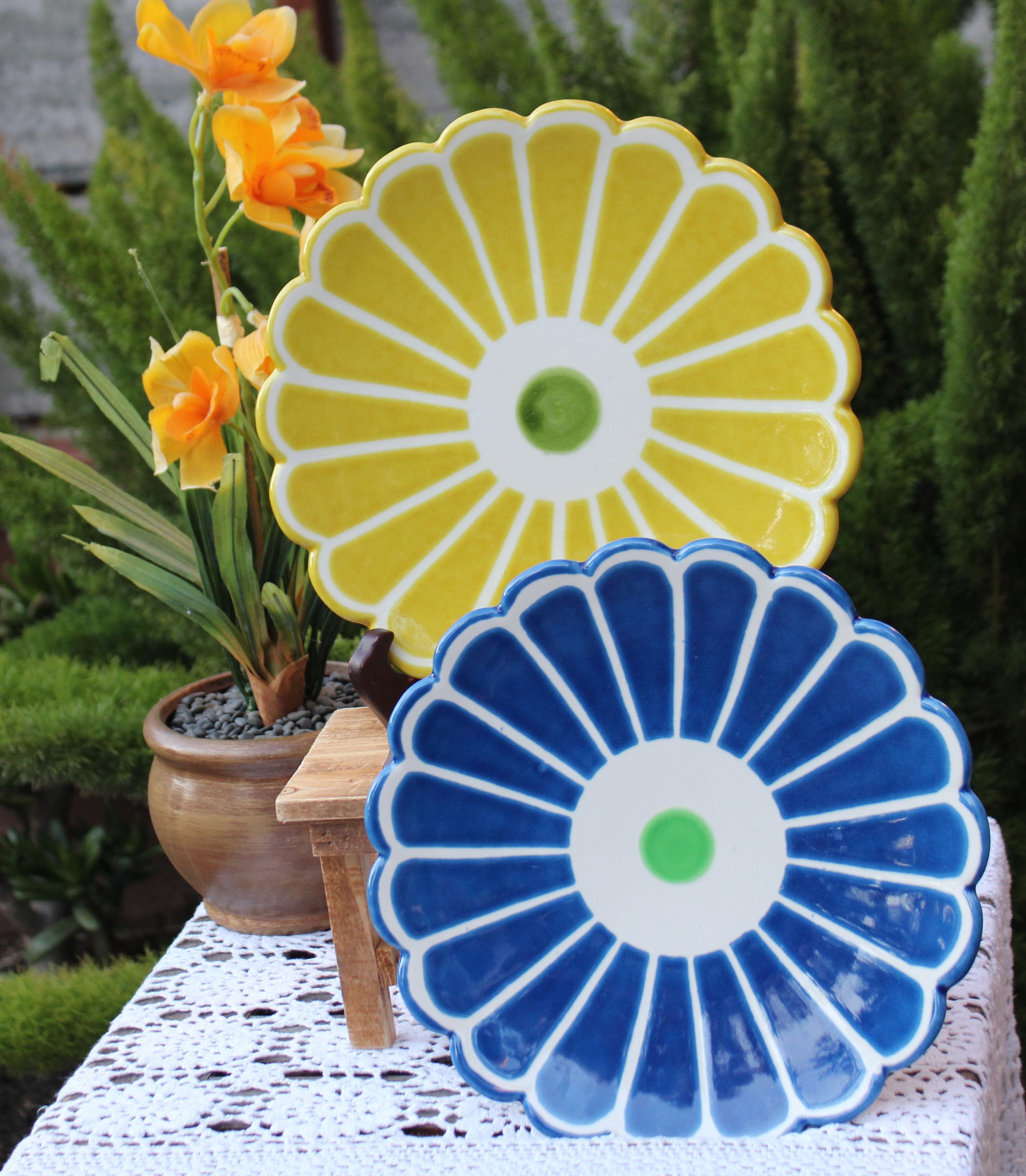 Set of 2 Vintage Italian Plates Flower Shape Ceramic Blue | Etsy