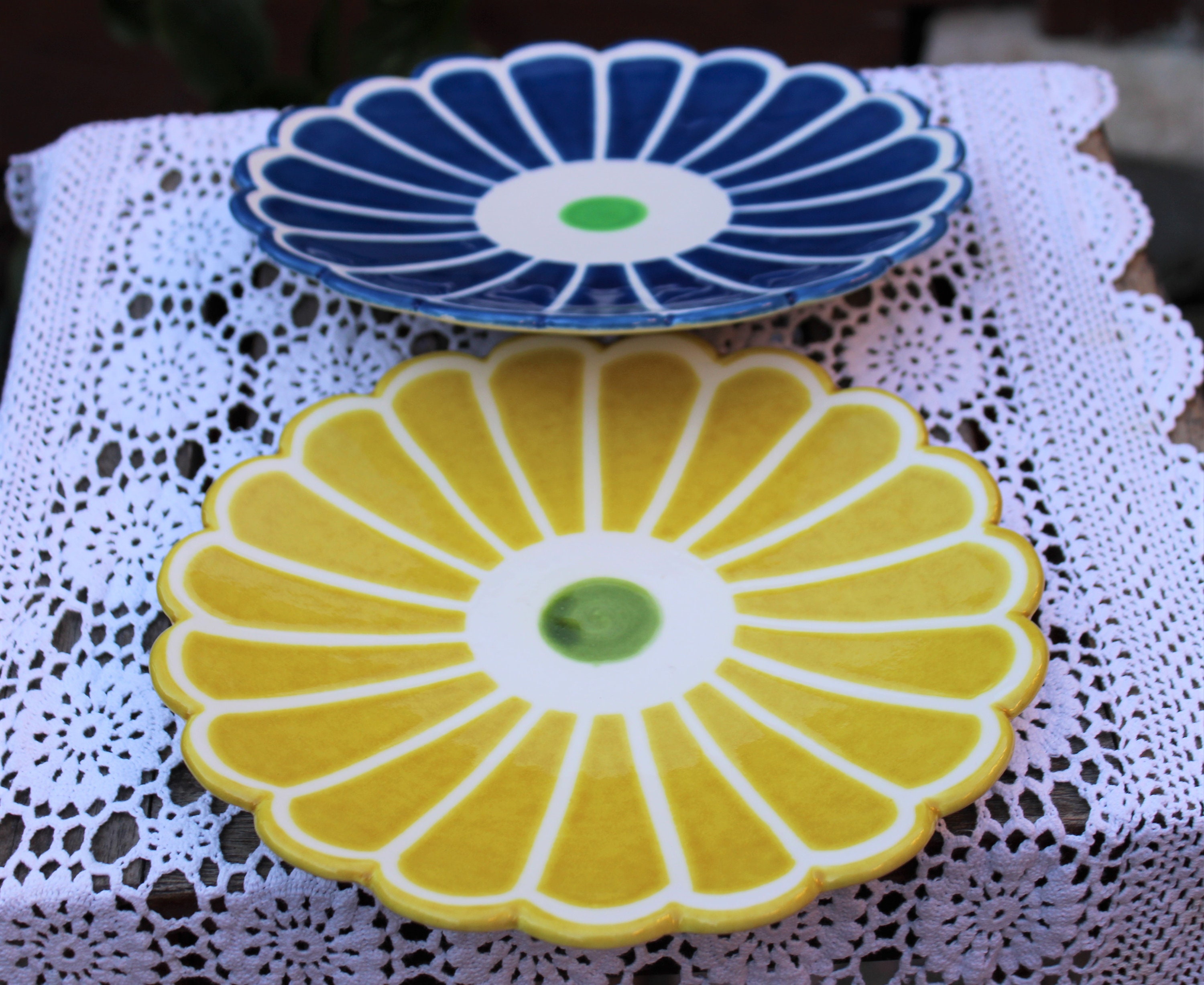 Set of 2 Vintage Italian Plates Flower Shape Ceramic Blue | Etsy