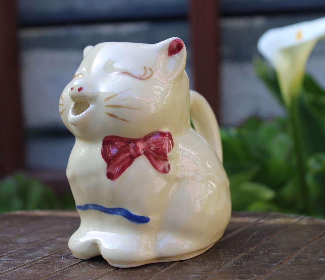 Vintage, Shawnee Cat Creamer," Puss in Boots", Small Cat Creamer. Cat ...