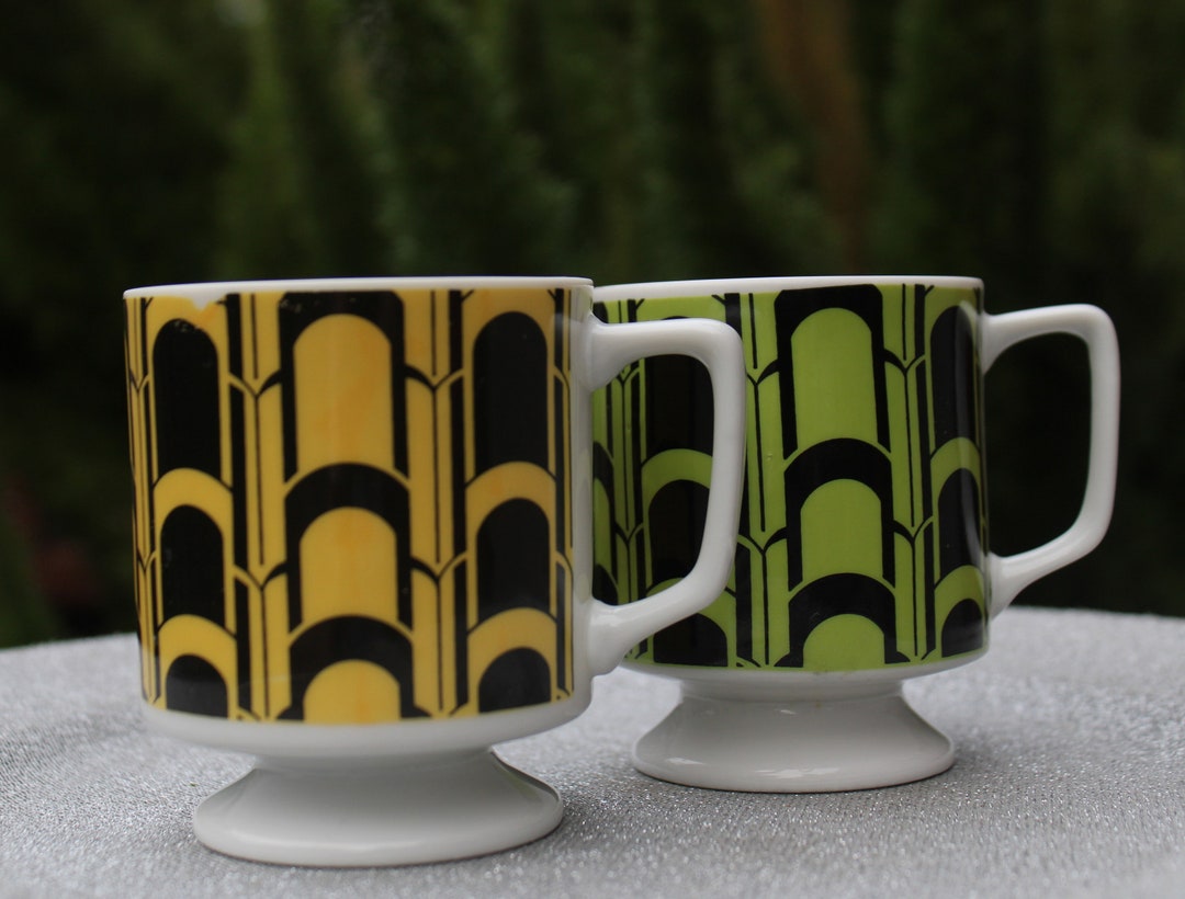 Set of 2, Vintage 1970's Mugs, Footed Coffee Cups, Geometric Coffee ...