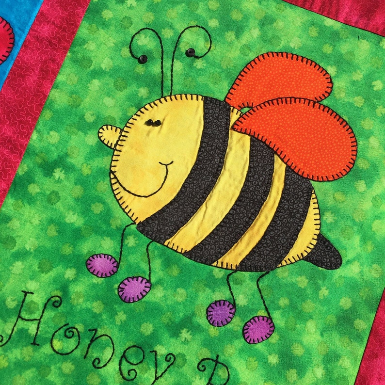 Baby Bugs Applique Quilt Pattern: Insect Lap Quilt (PDF Download) - Etsy