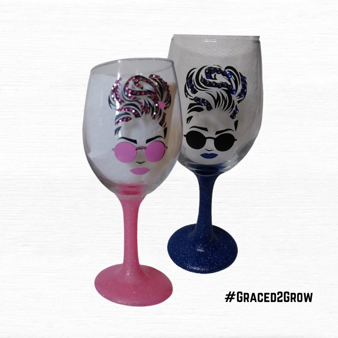 Custom Wine Glass, Girl Boss, Pretty Lady, Girl With Glasses ...