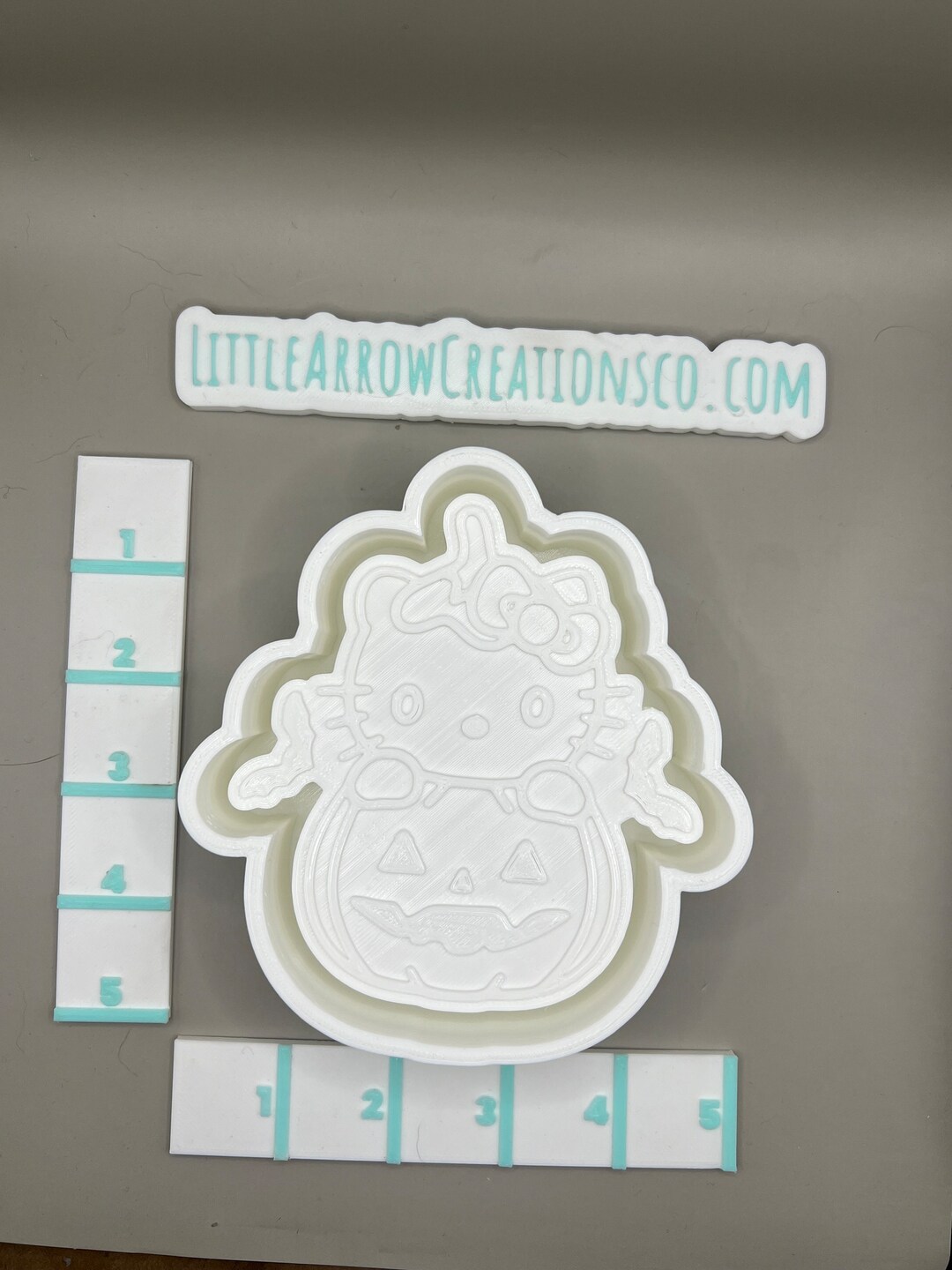 Hello Kitty Pumpkin Silicone Freshie Mold - Etsy