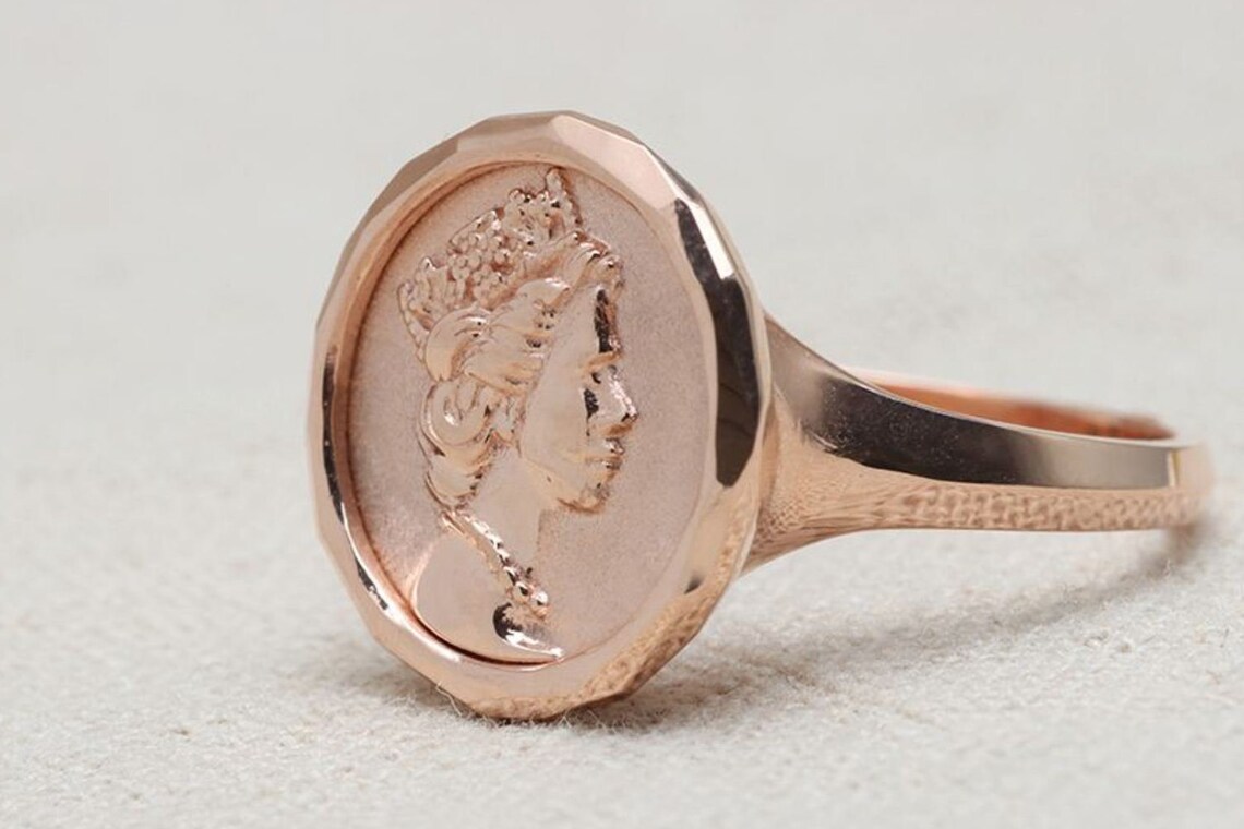 Queen Elizabeth Antique Coin Ring Solid 14k Gold Cocktail Ring - Etsy