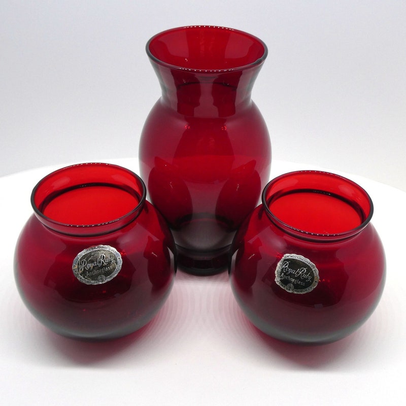 Ruby Red Vase - Etsy