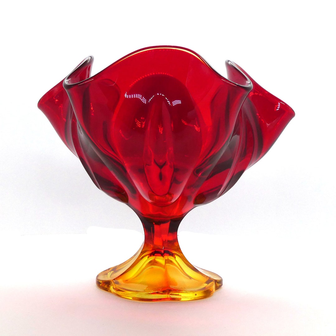 Vintage Ruby Red Flame Amberina Art Glass Six-petal Pedestal Bowl by L ...