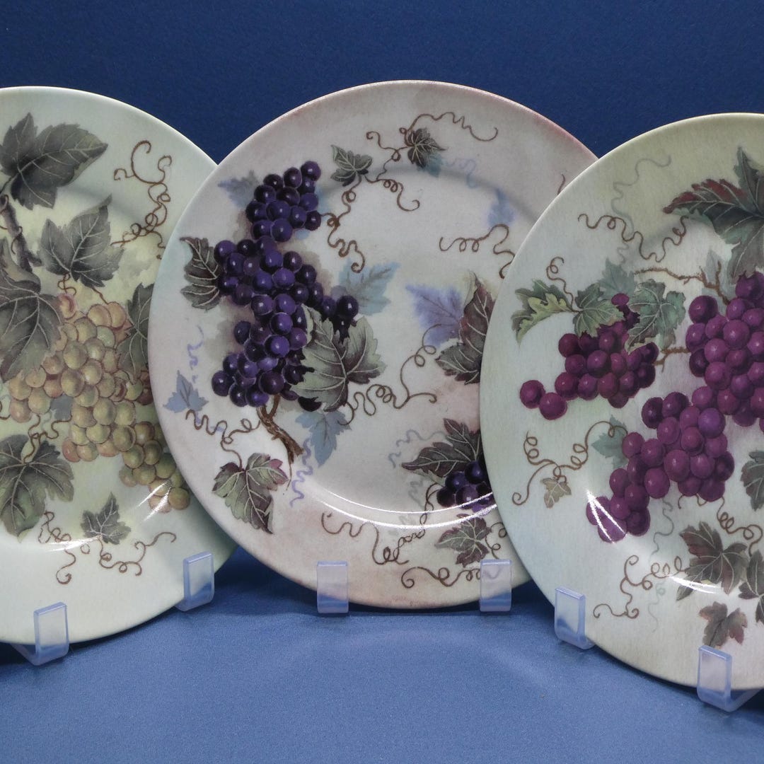 Vintage Grape Vine Porcelain Plates - Set of Three, 8" Decorative ...