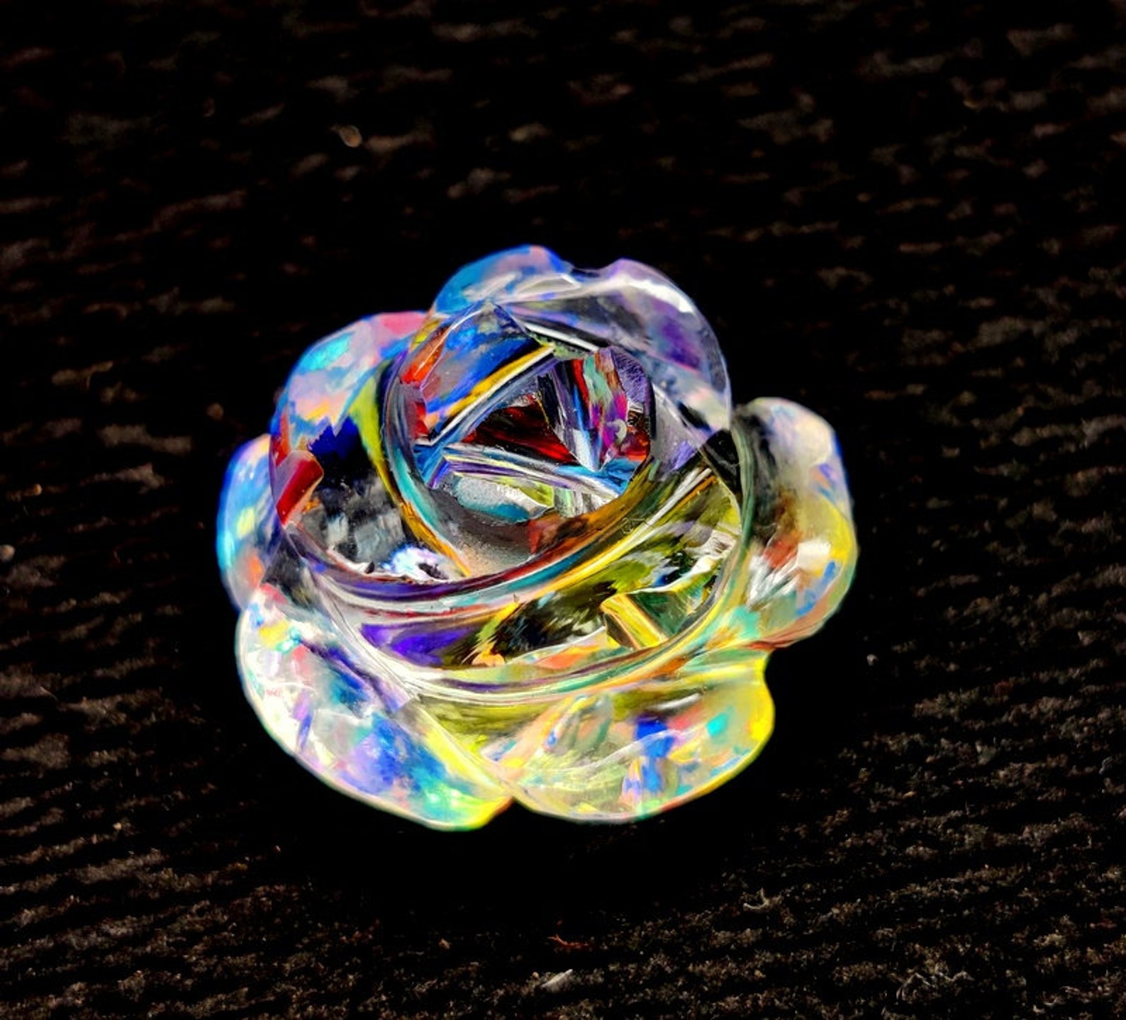 MYSTIC TOPAZ GEMSTONE Carving Flower Shape 33ct High Quality Rainbow ...