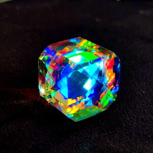 Rainbow Mystic Topaz Gemstone 112ct Rainbow Mystic Topaz Stone Cube Cut ...
