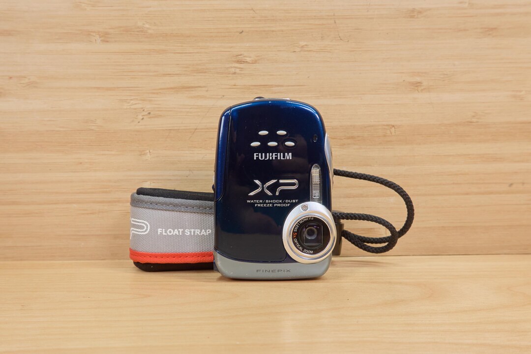FUJIFILM Finepix XP10 12 MP Digital Camera, Image Stabilization, Waterproof Shockproof ...