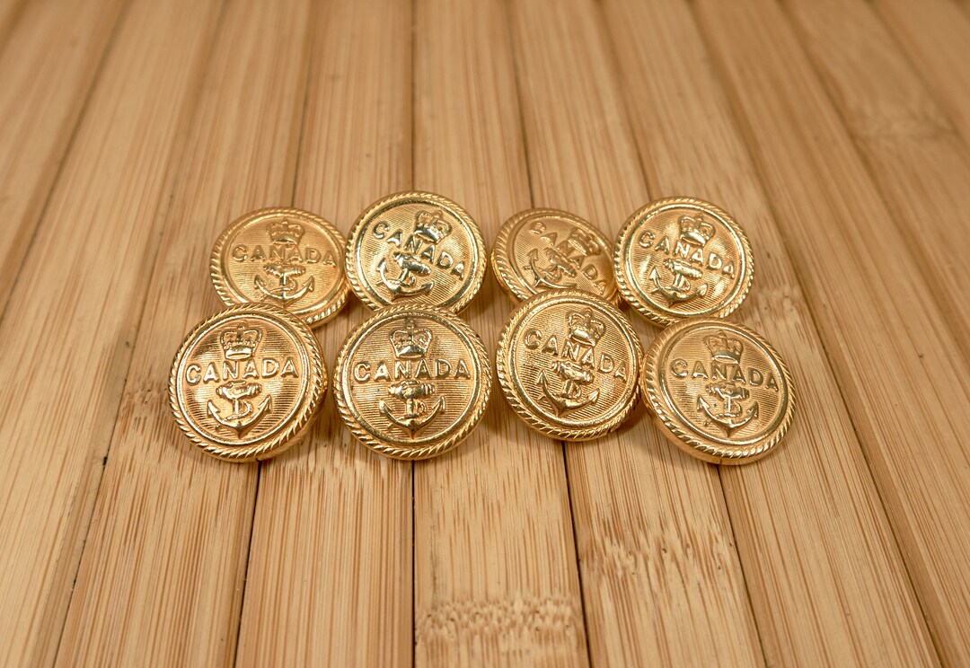 Vintage Royal Canadian Navy Officers roped Rim Brass Uniform Buttons ...