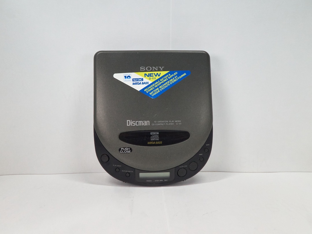 Vintage Sony Discman D-111 CD Compact Player, Megabass, Made in Japan ...