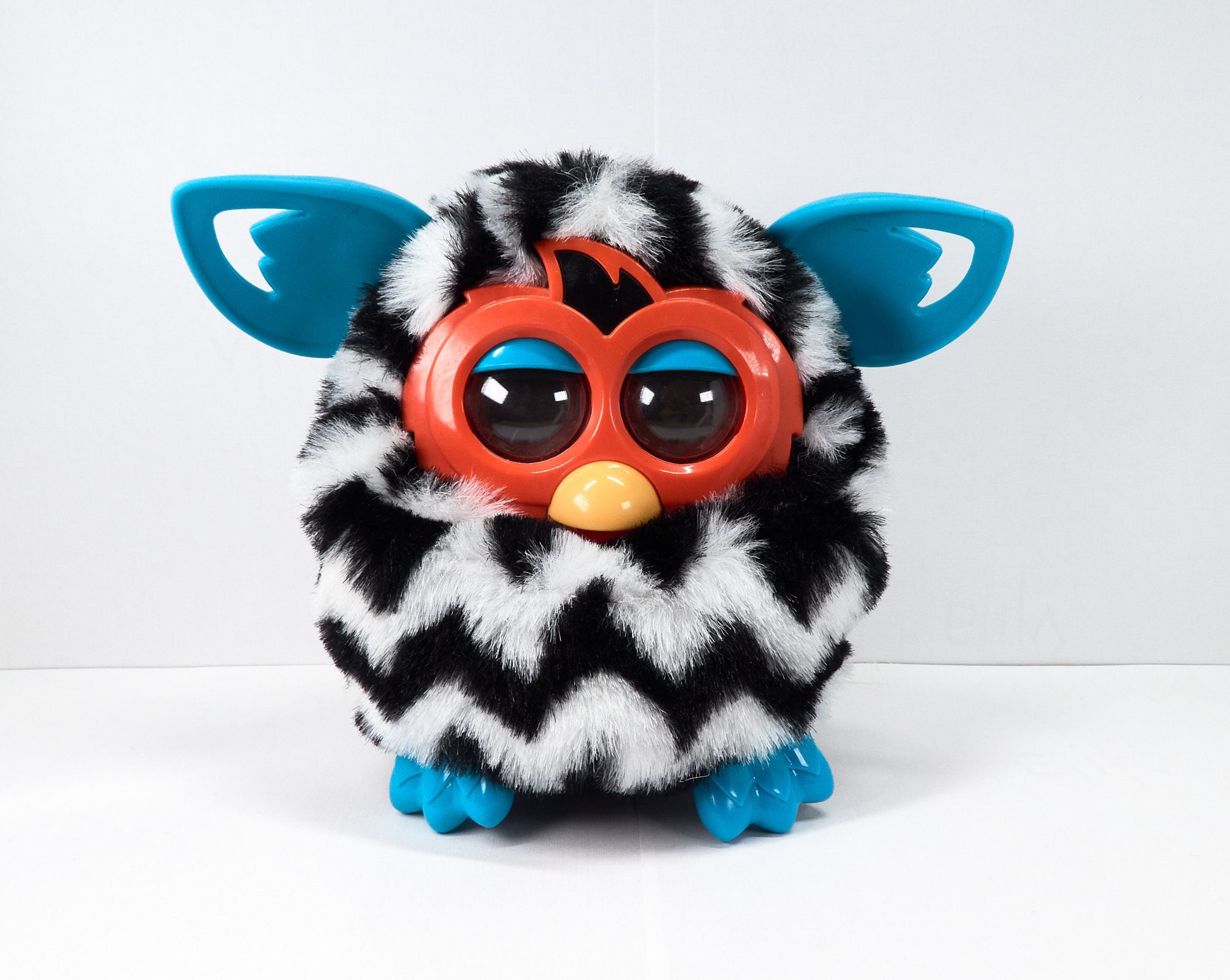 Furby Boom Zigzag Hasbro Furby Boom 2012 Black & White Zebra Zig Zag