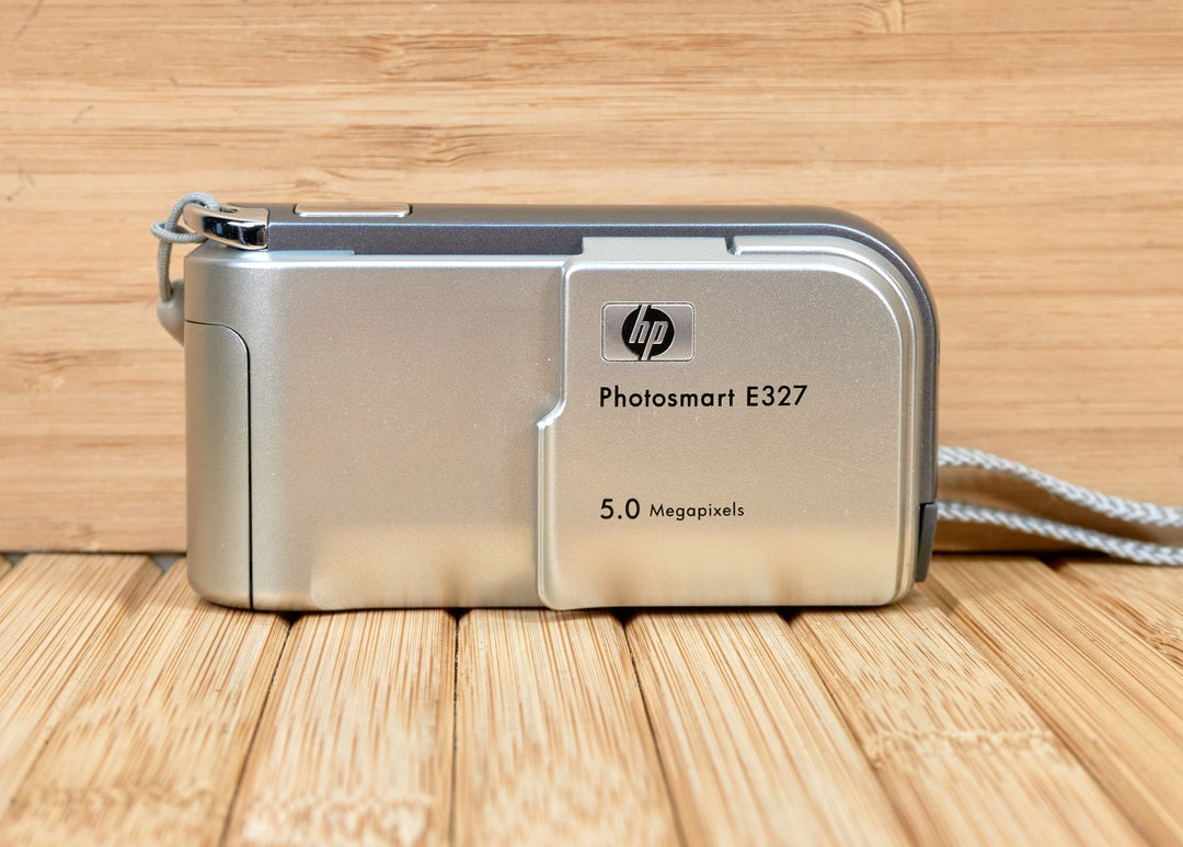 HP Photosmart E327 5.0MP Digital Camera, Silver - Etsy
