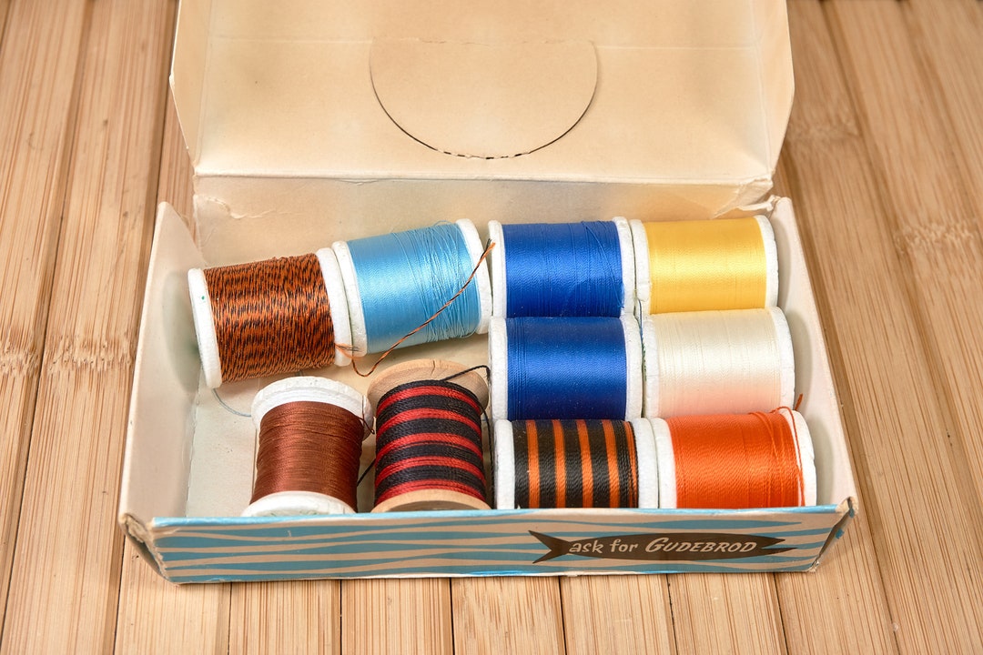 Vintage Gudebrod Rod Winding and Fly Tying Threads, Gudewind 50-yard ...