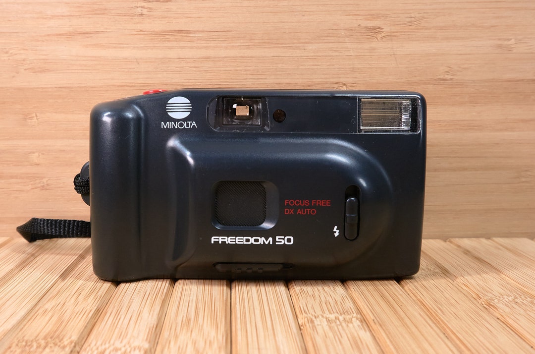 Minolta Freedom 50, Focus Free DX Auto, Point and Shoot 35mm Film ...