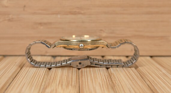 Vintage Seiko Quartz Men’s Watch Gold Tone 8223-7069 - Gem