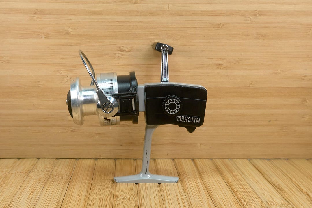 Vintage Mitchell 4430 Fishing Spinning Reel, Made in France - Etsy