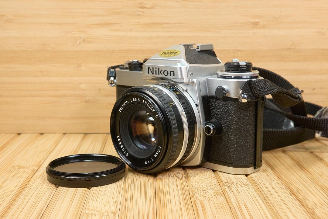 Nikon FE Silver SLR 35mm Film Camera, Nikkor 50m 1:1.8 Lens, Nikon MD ...