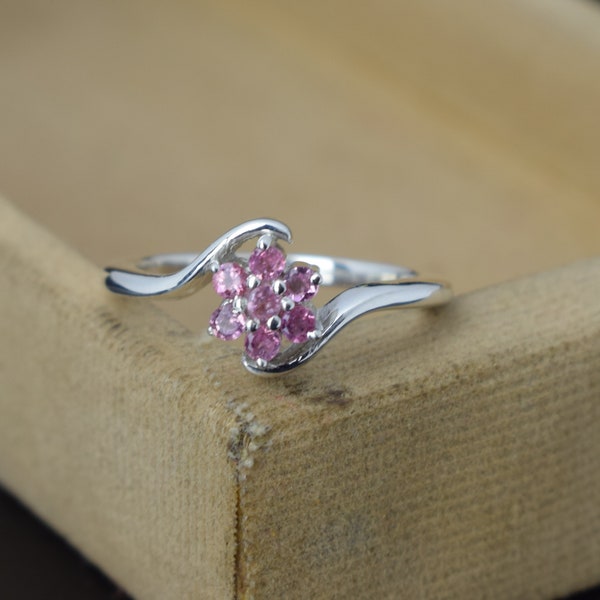 Simple Flower Ring - Etsy