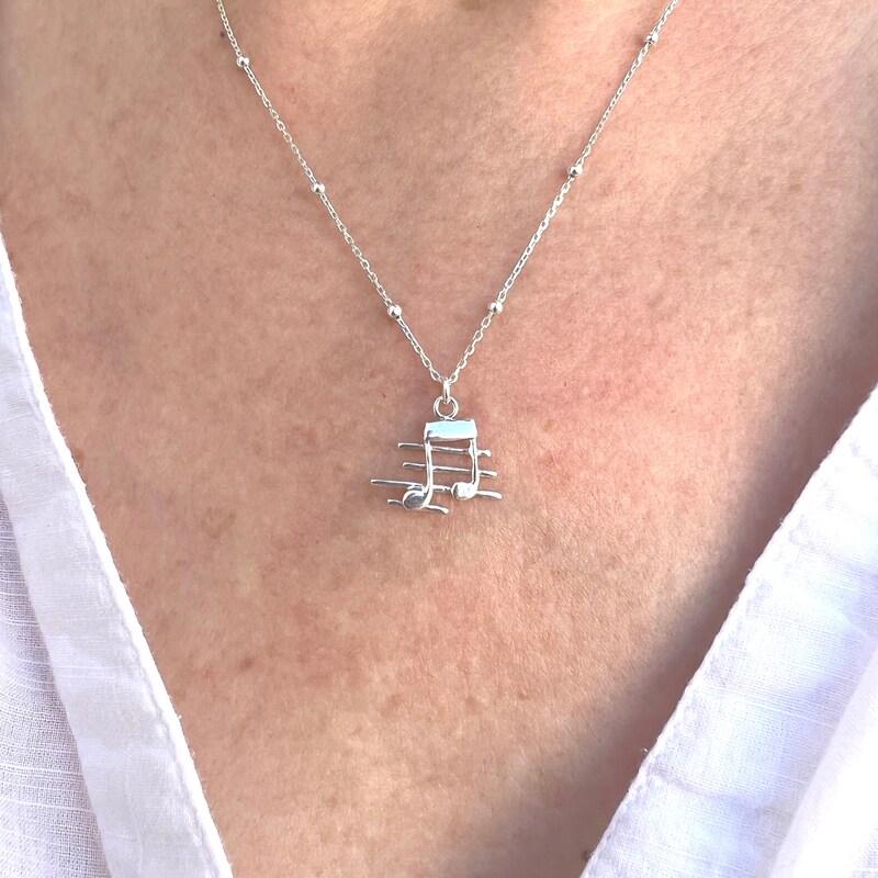 Music Note Necklace - Etsy