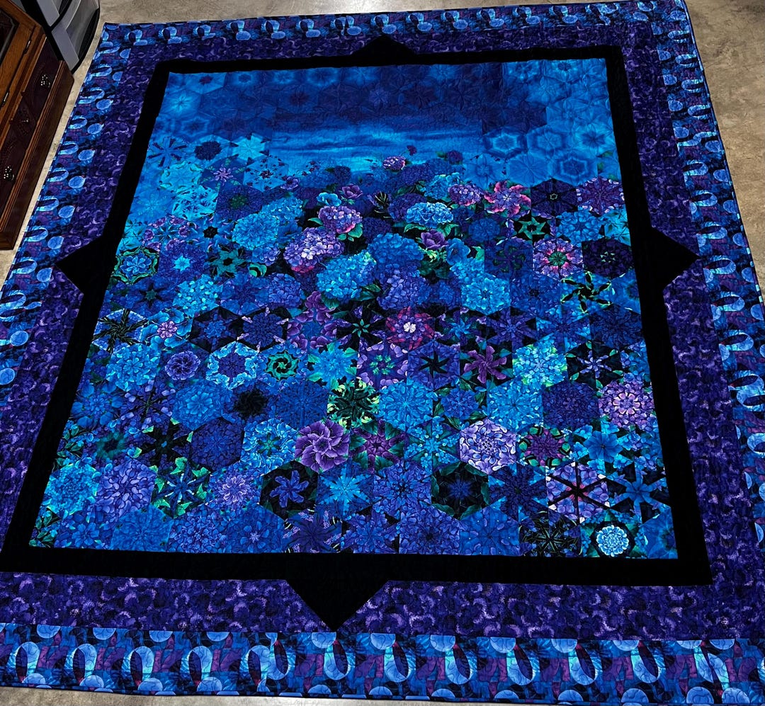 Misty Hydrangea One Block Wonder King Size Quilt That Measures 97 Wide ...