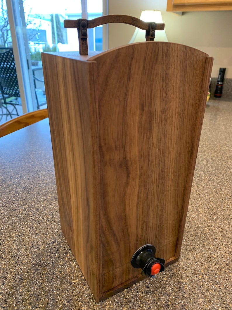 Plans to Build Your Own Decorative Wood Box for Your Favorite Boxed ...