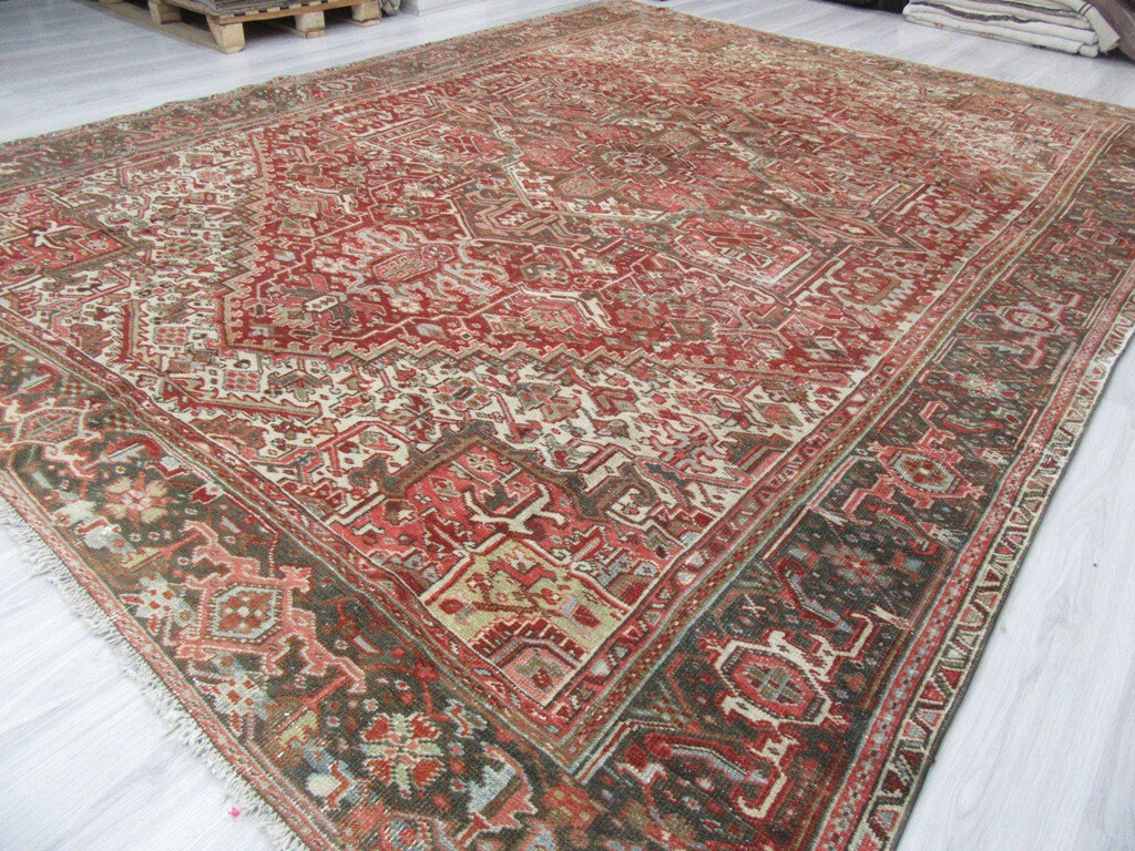 Large Vintage Rug 9.3 X 12.2 Ft - Etsy