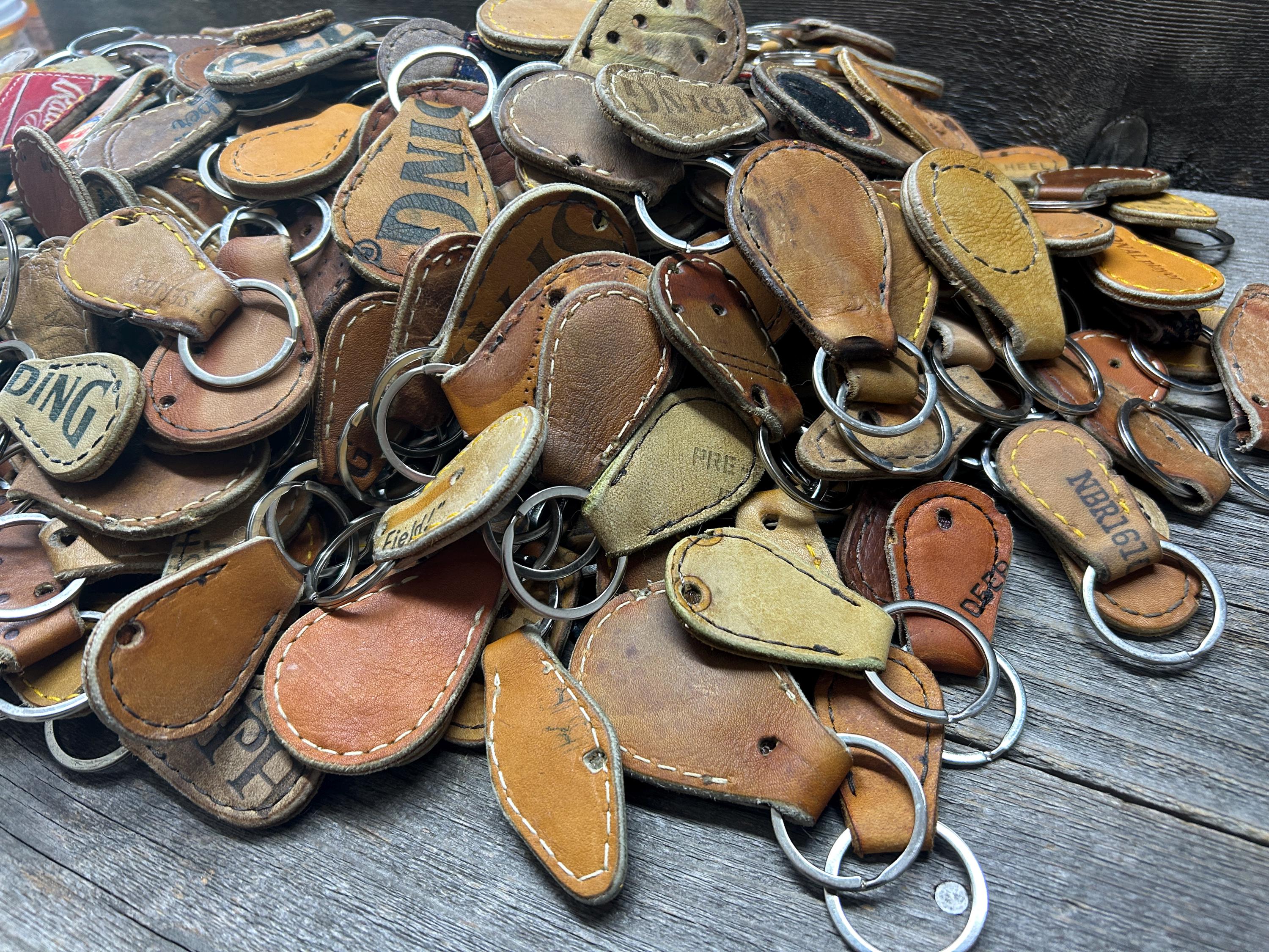 Set of Five (5) Random Baseball Glove Key Chains - Great Gift Idea! - Etsy