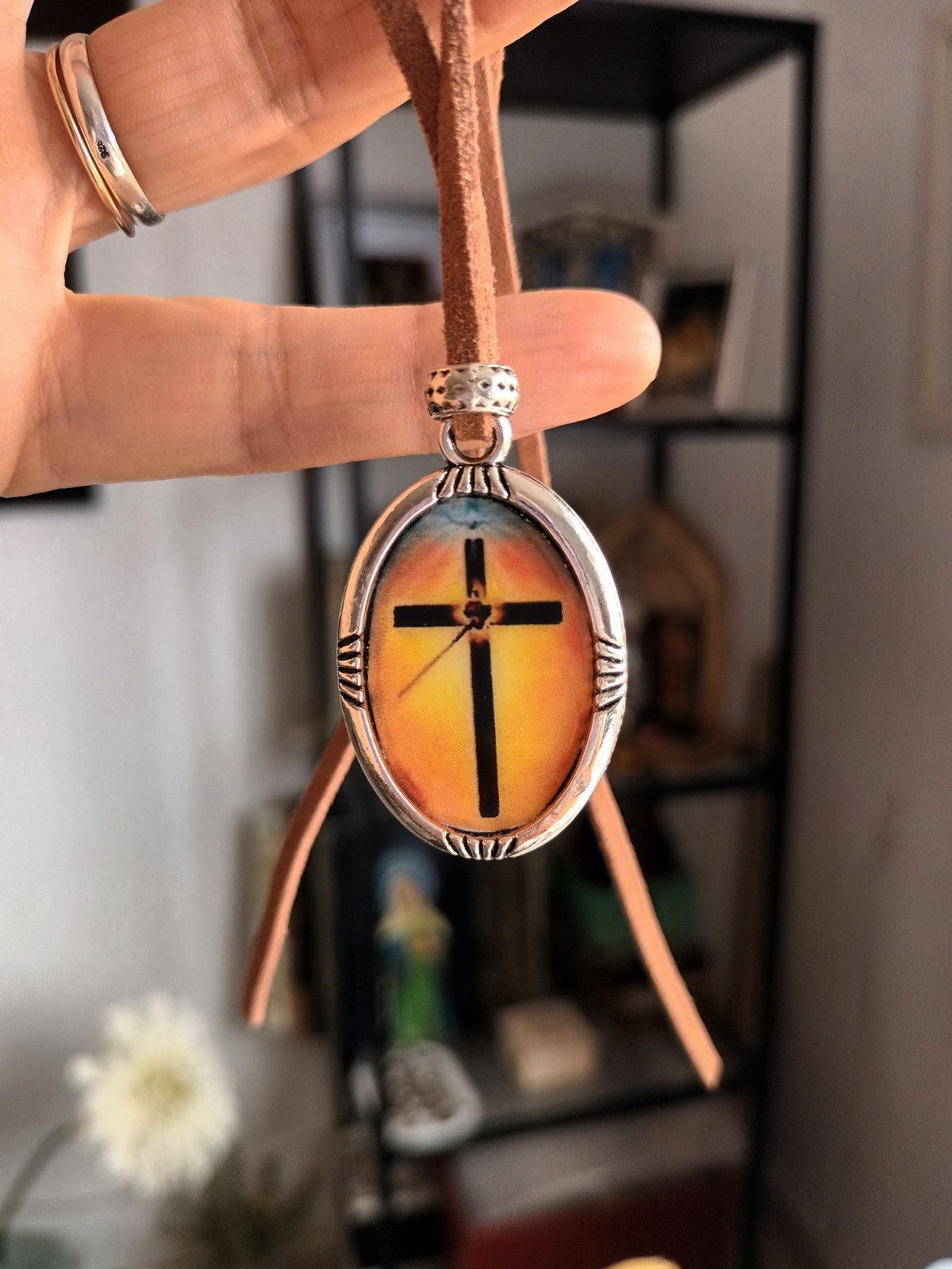 Medalla Cruz del Apostolado de Conchita Cabrera. Conchita - Etsy México