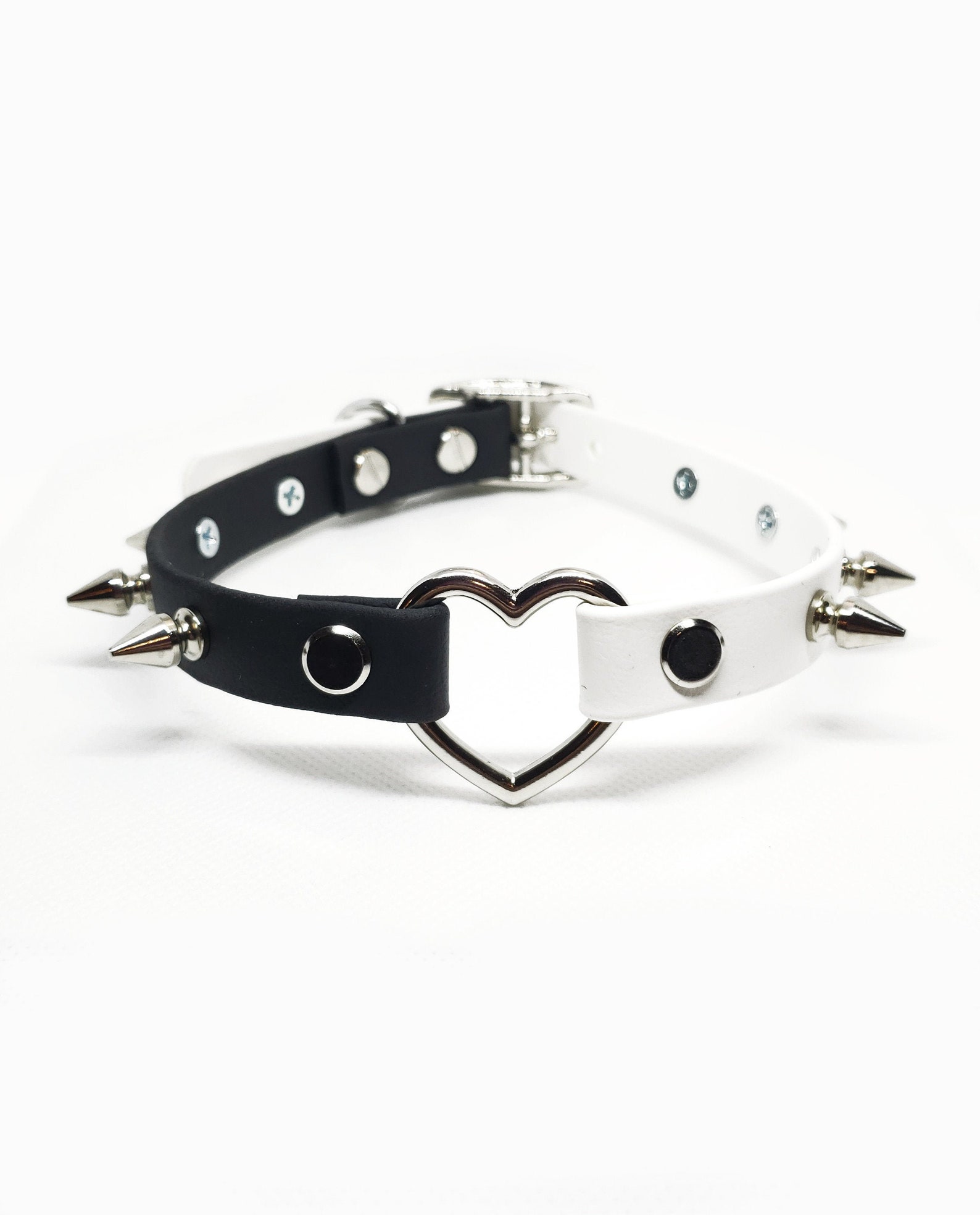AORTA SINISTER Heart Collar in Black & White Vegan Leather, Half and ...