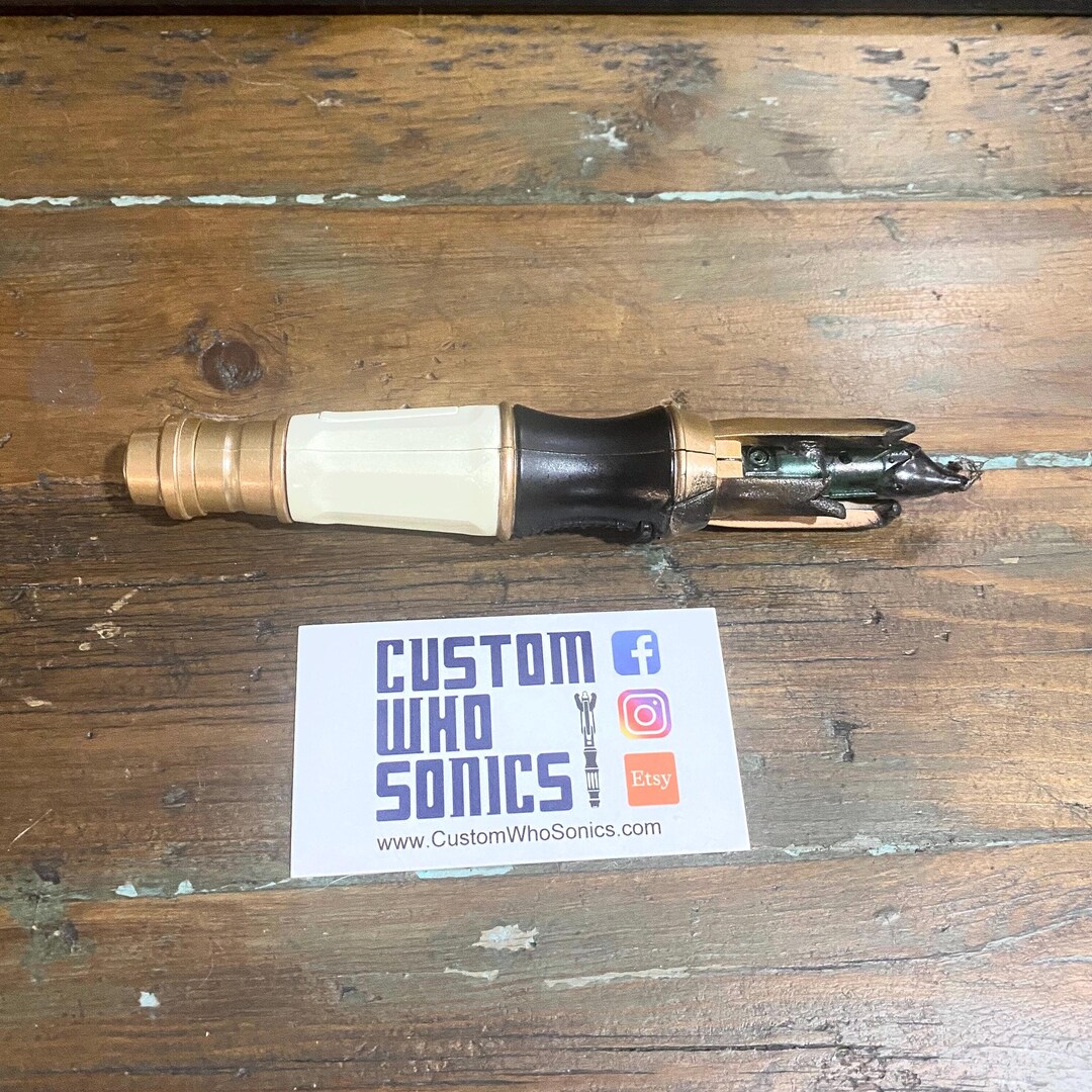 Shark Eaton Sonic Screwdriver From 11th Doctor. - Etsy