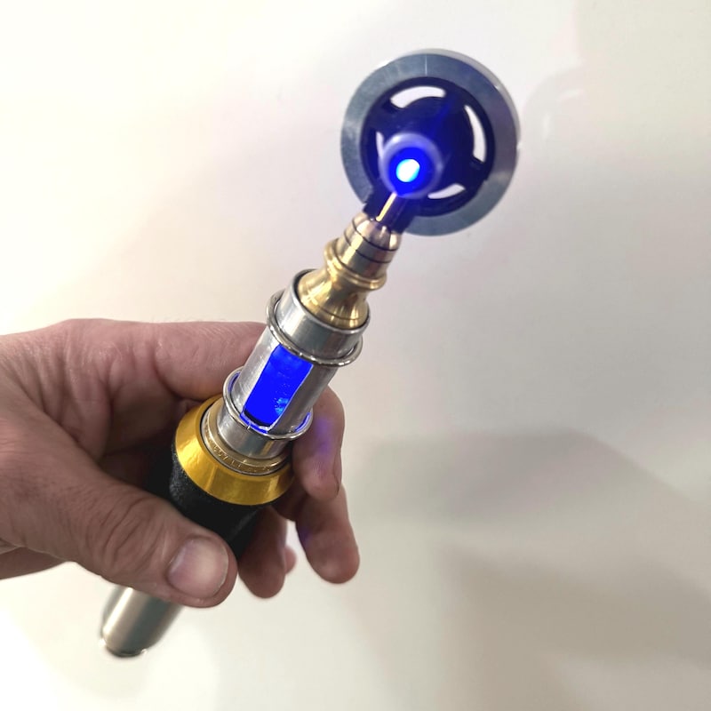 CustomWhoSonics - Etsy