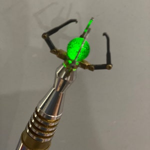Alien Probe 11th Sonic Screwdriver Prop With Green Lights and Claws ...
