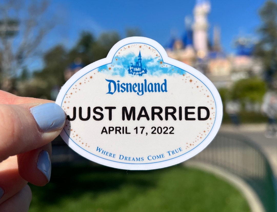 Disneyland Special Occasion Sticker, Cast Member Name Tag Badge ...